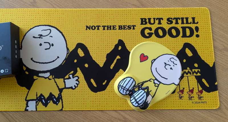 The Kapco x Peanuts - A Boy Named Charlie Brown Keycap Set review - The ...