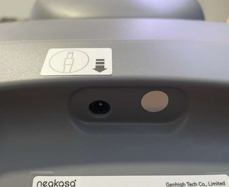 Neakasa M1 Automatic Litter Box review - Capable of keeping your kitty ...