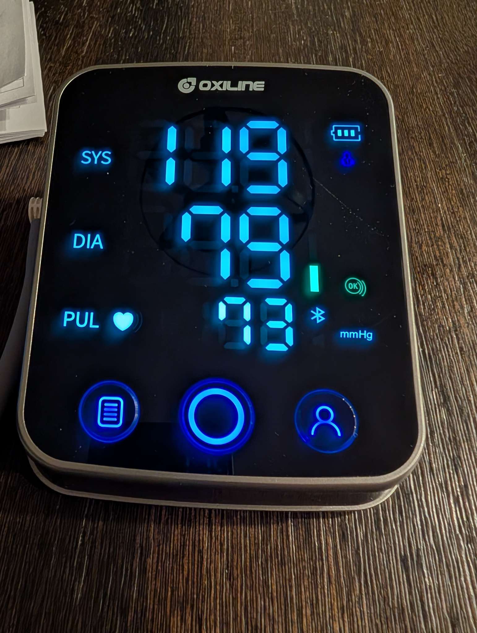 Oxiline Pressure XS Pro smart blood pressure monitor review - Easy BP ...