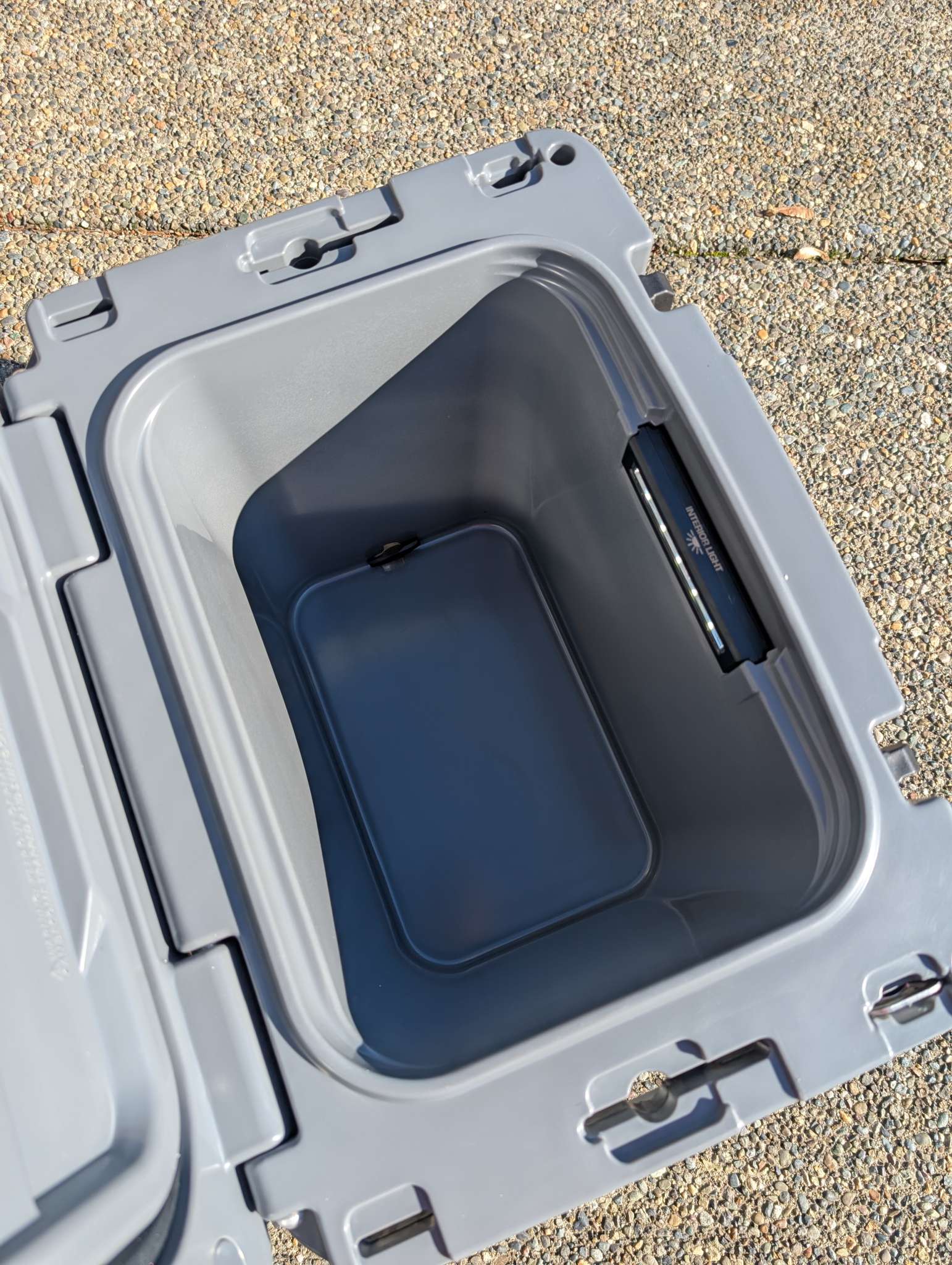 Titan PRO 25Q Roto Hard Cooler review - I see the light! - The Gadgeteer
