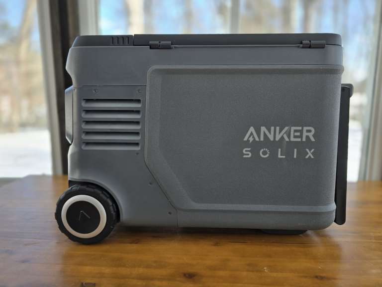 Anker SOLIX EverFrost 2 electric cooler review - cooler than cool, on ...