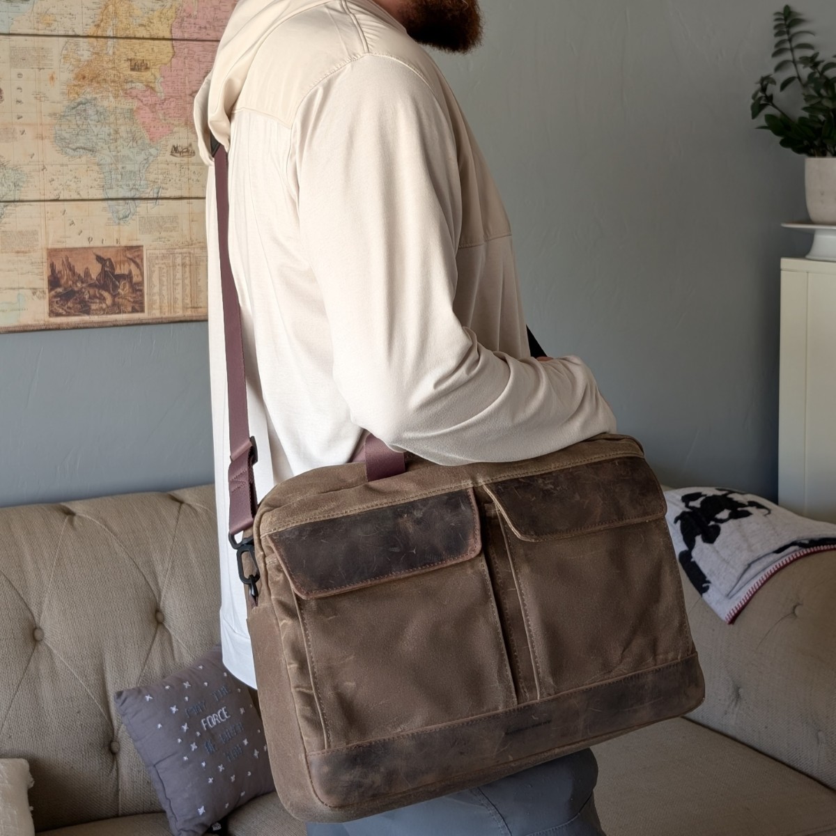 Waterfield Designs Shinjuku Laptop Brief review - stylish and ...