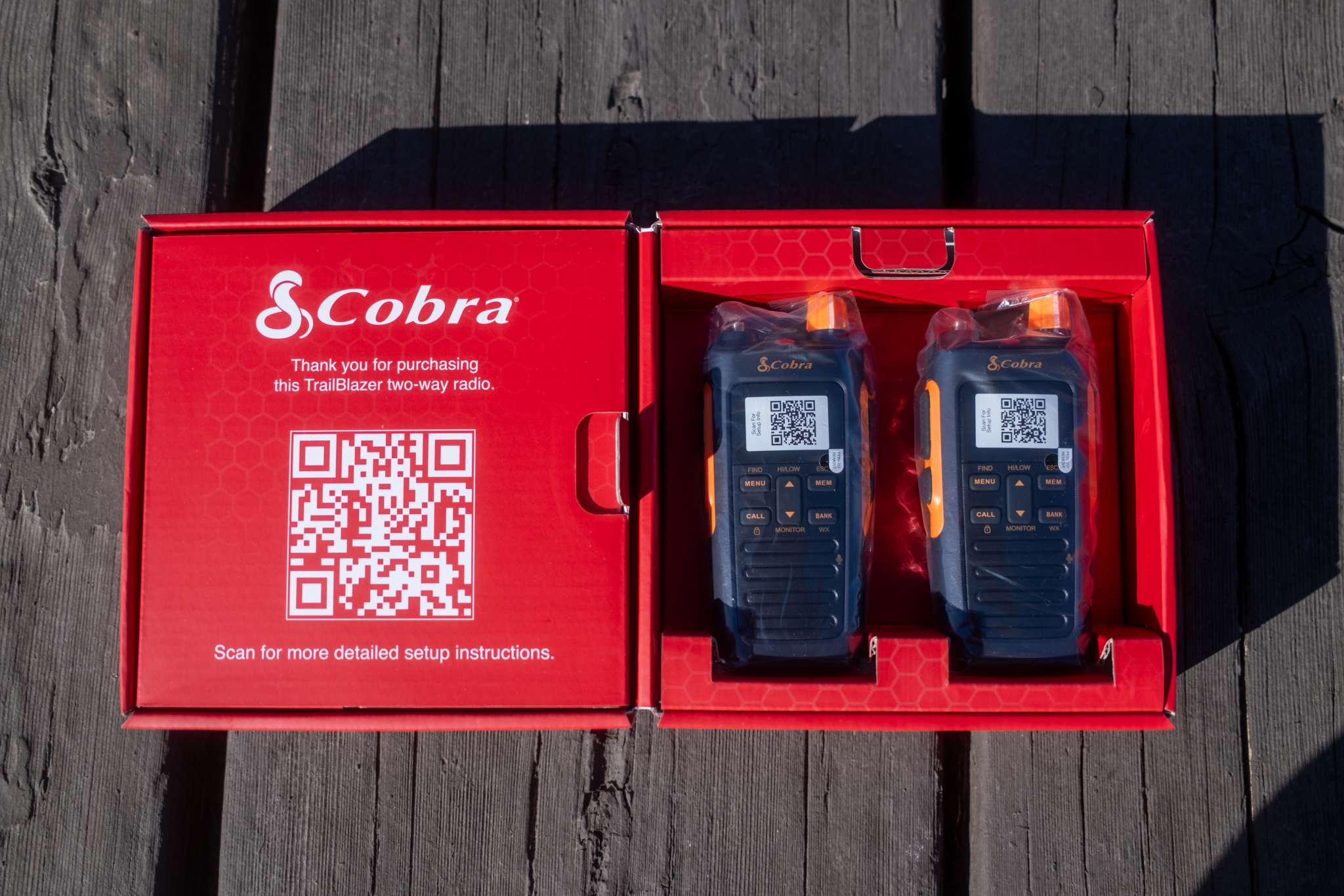 Cobra TrailBlazer 450 GMRS Two-Way Radios review - The Gadgeteer
