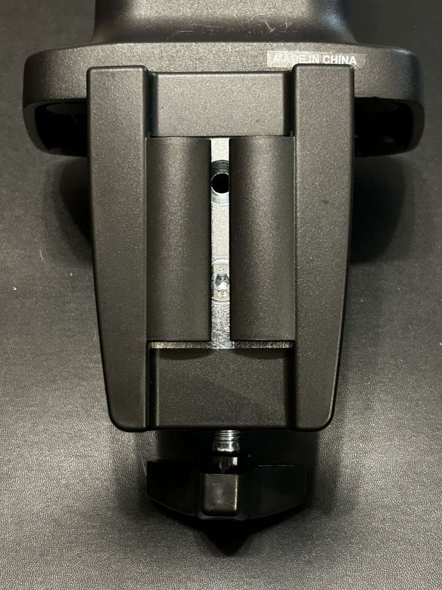 Mount It! Dual Monitor Desk Mount With Gas Spring Arms review - The ...