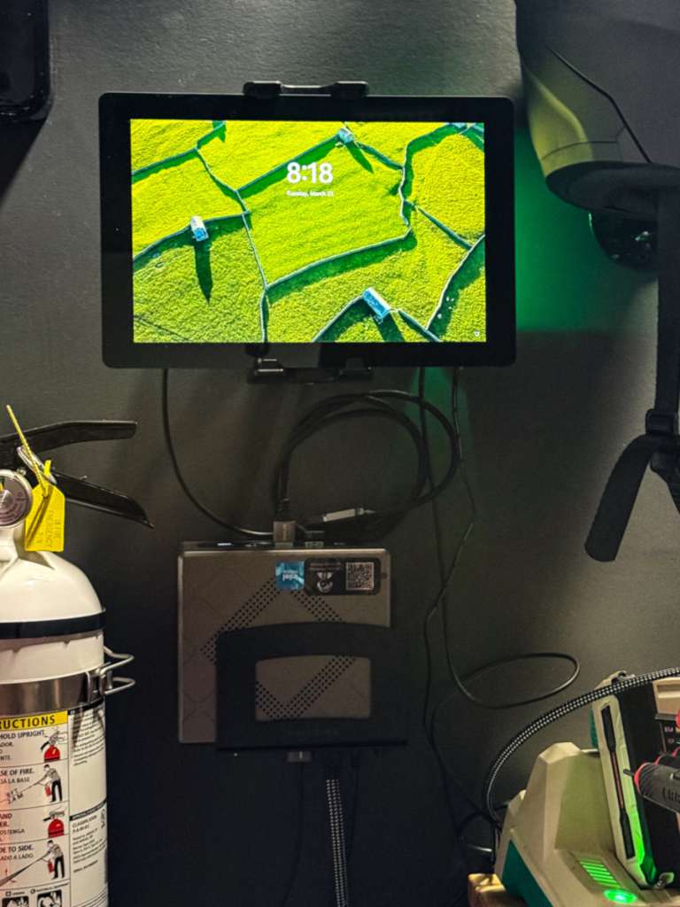 SunFounder Raspberry Pi 10 inch DIY touch screen review - The Gadgeteer