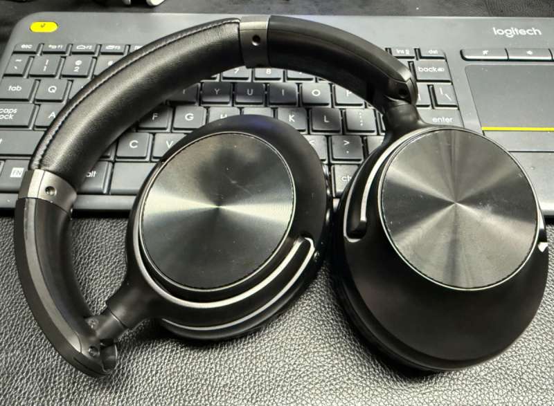 TAGRY Active Noise Cancelling Headphones review - The Gadgeteer
