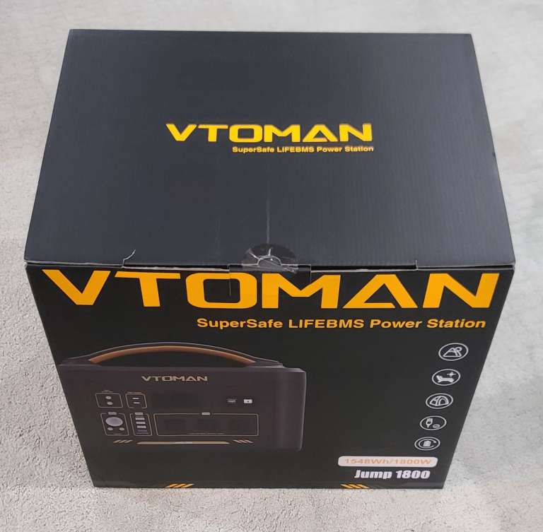 VTOMAN Jump 1800 with solar panel, extended battery, and jump starter ...
