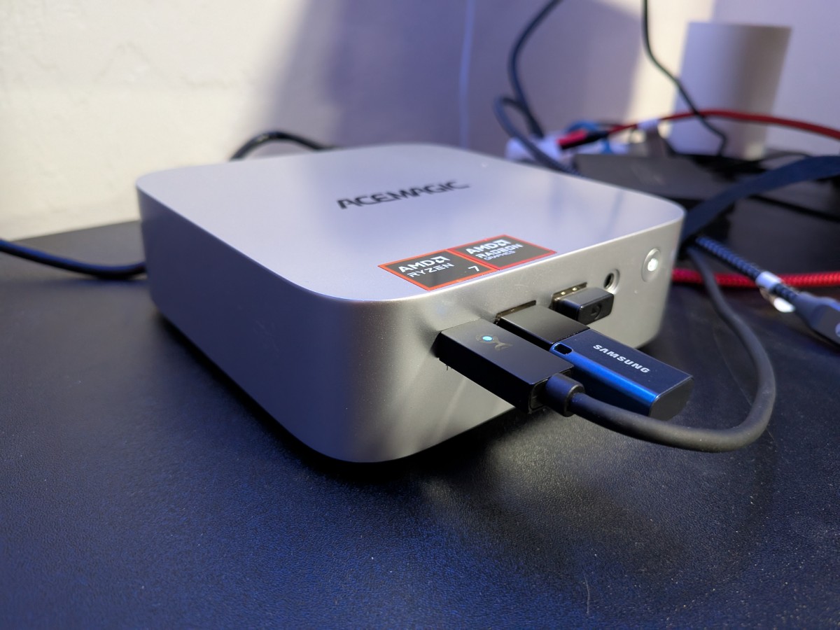 ACEMAGIC W1 AMD Ryzen™ 7 8745HS Mini PC review - pretty fast for yet ...