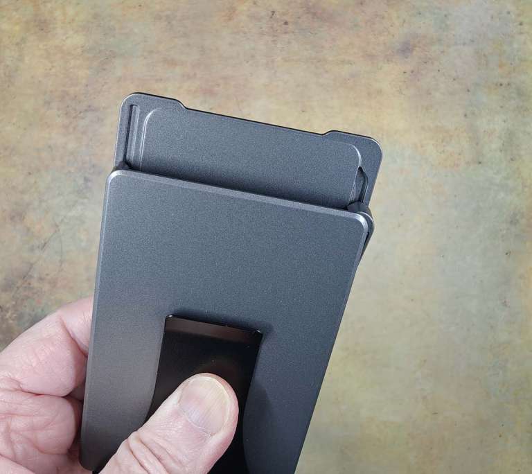 Groove Life Groove wallet review - a great update for a great wallet ...