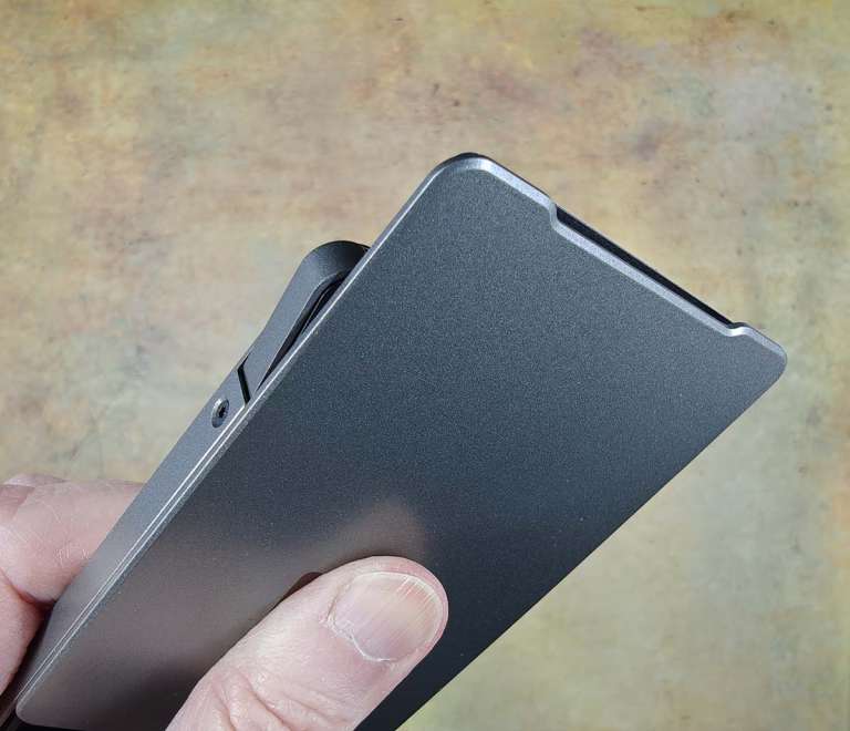 Groove Life Groove wallet review - a great update for a great wallet ...