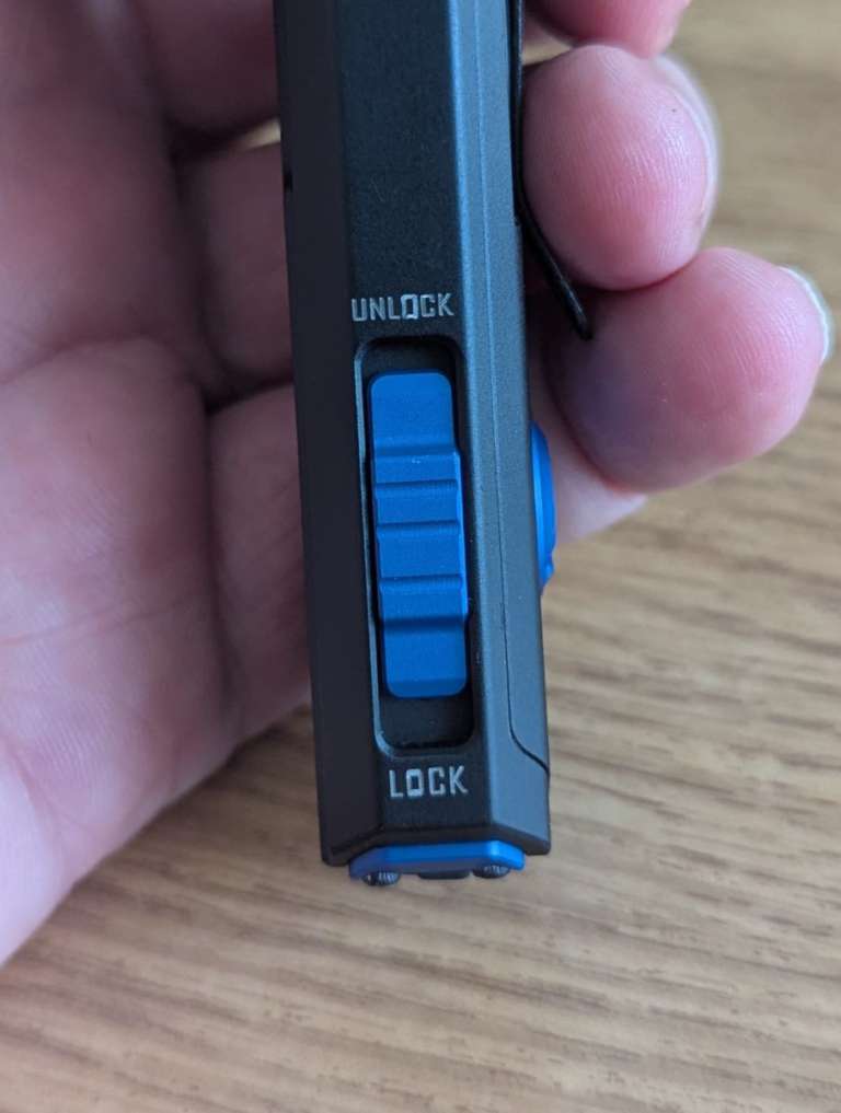 Imalent GR35 4 in 1 EDC Flashlight review - Playing with the prototype ...