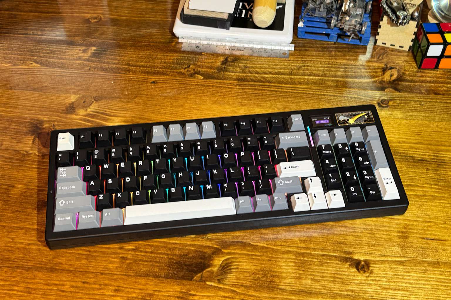 YUNZII IF99 Wireless Mechanical Gaming Keyboard review - The Gadgeteer