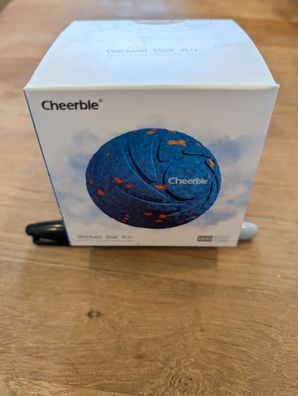 Cheerble Wicked Ball Air dog toy review - The Gadgeteer