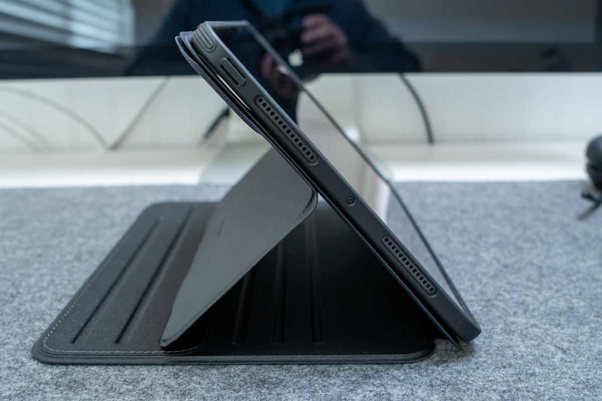 ESR Magnetic Drawing iPad screen protector and case review - The Gadgeteer