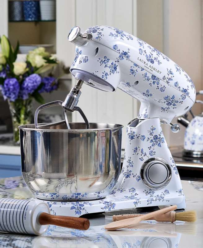 Laura Ashley Floral-Print 6L 6-Speed Die-Cast Stand Mixer review - The ...