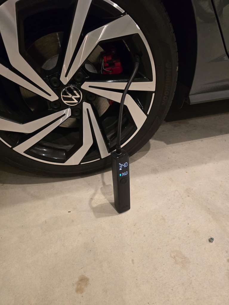WooWind Ventus Pro smart air pump review - The Gadgeteer