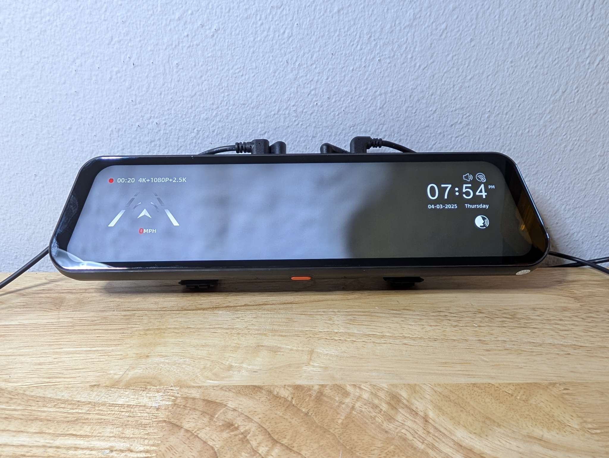Wolfbox G900 TriPro 3-Channel Mirror Dashcam review - This next gen ...