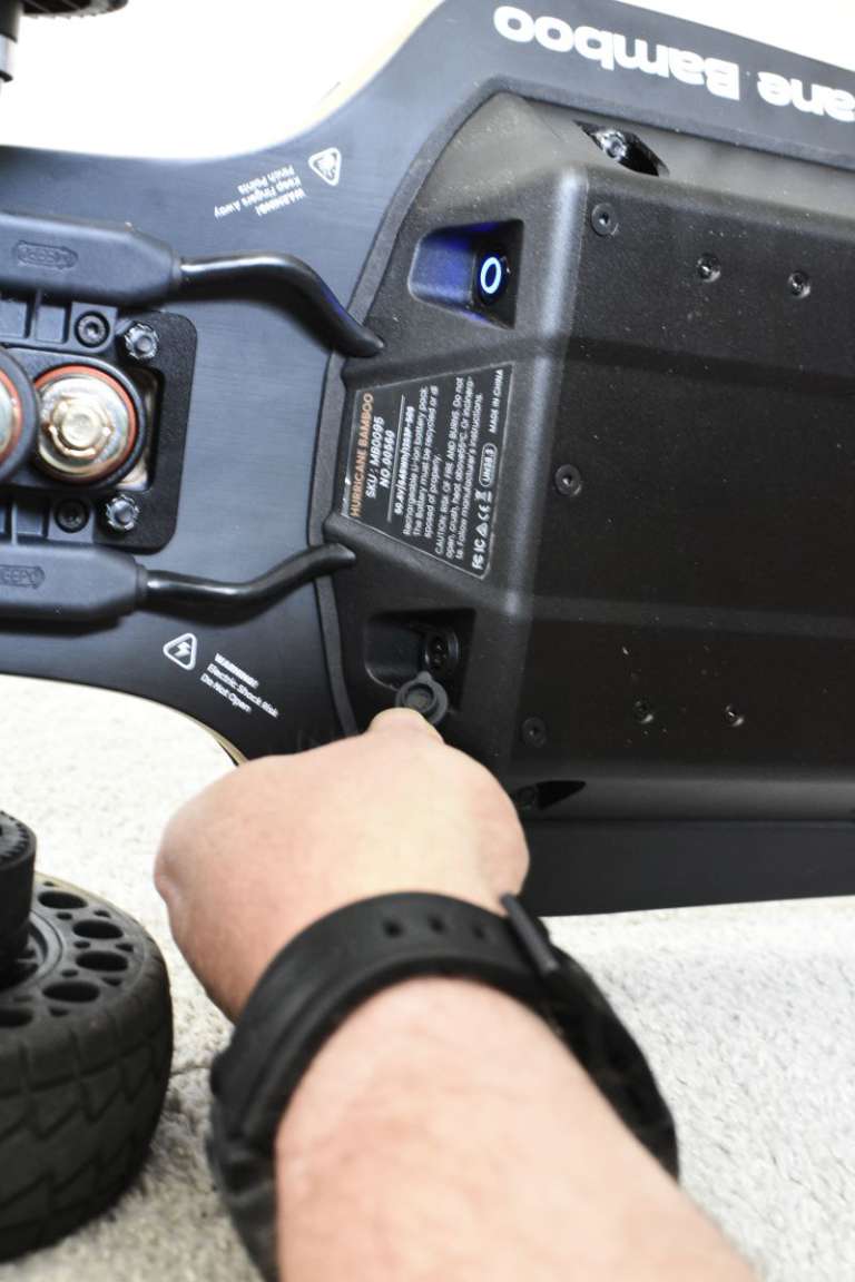 Meepo Hurricane Bamboo All-Terrain electric skateboard review - Big ...