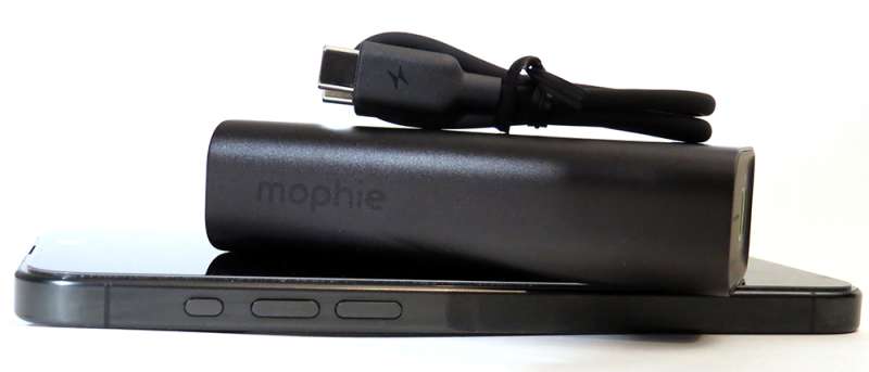 Mophie Powerstation 10K Power Bank (Gen3) review - A portable, quick ...