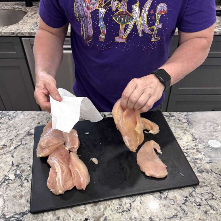 FEPPO Vacuum Food Sealer review - An easy to use food storage solution ...