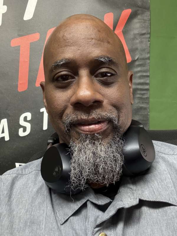 Jlab Epic Lux Lab Edition ANC over-ear headphones review - The Gadgeteer