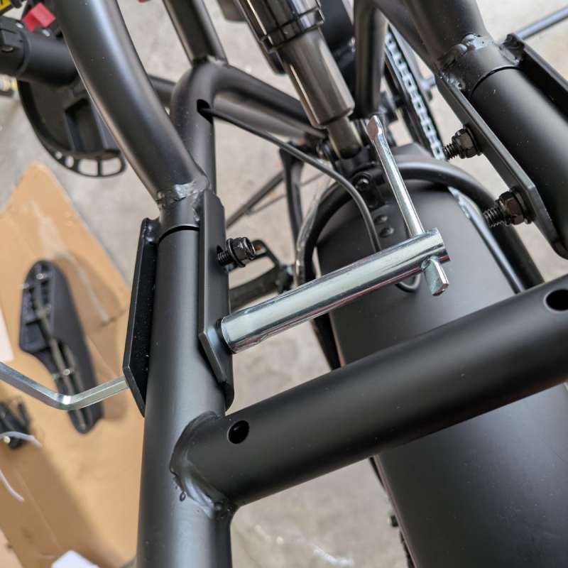 TST R002-2025 eBike review - a fun little moped for adults and teens ...