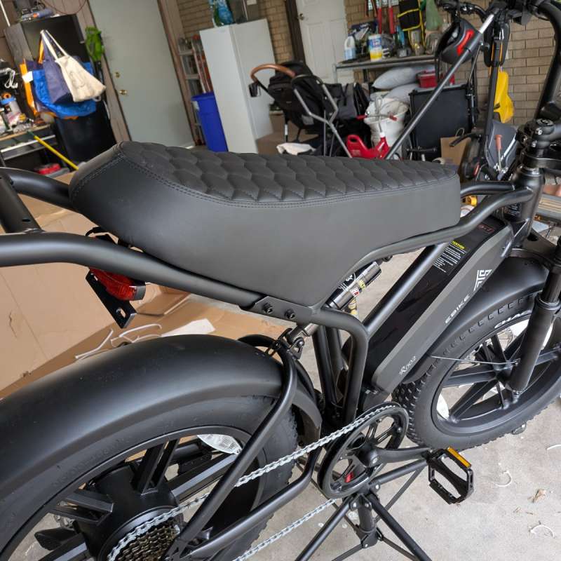 TST R002-2025 eBike review - a fun little moped for adults and teens ...