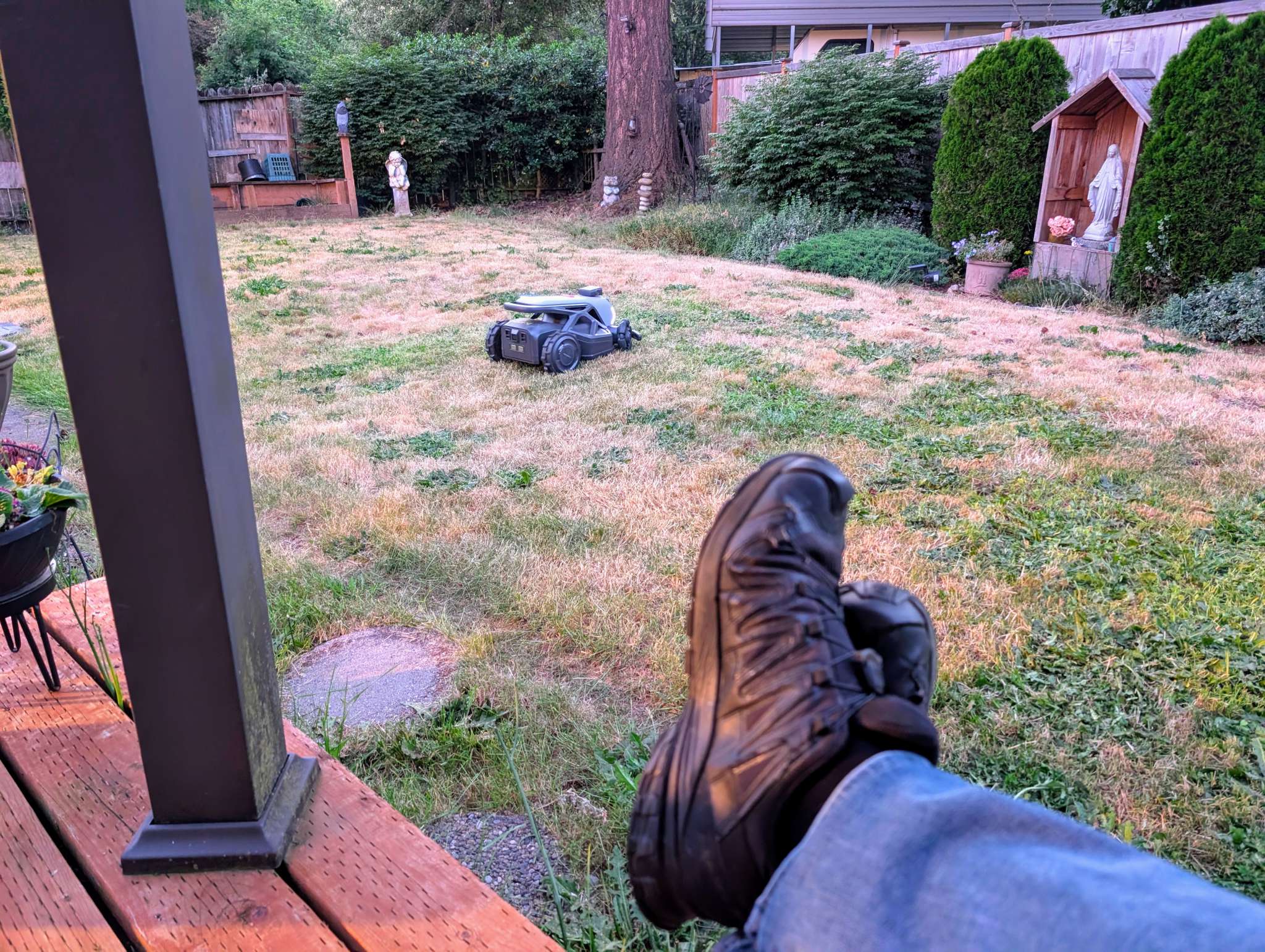 Airseekers Tron 2400 Robotic Lawn Mower review - Mow smarter, not ...
