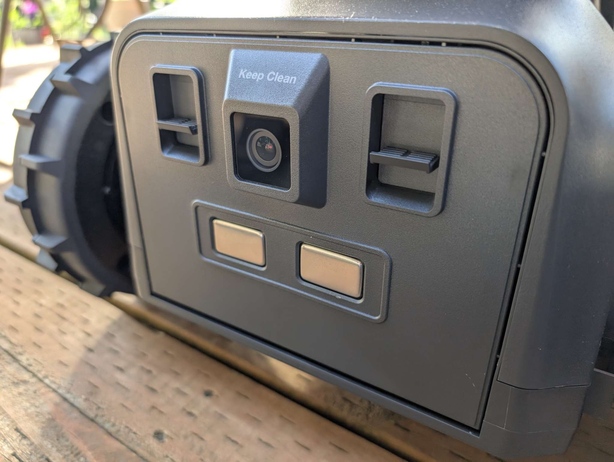 Airseekers Tron 2400 Robotic Lawn Mower review - Mow smarter, not ...