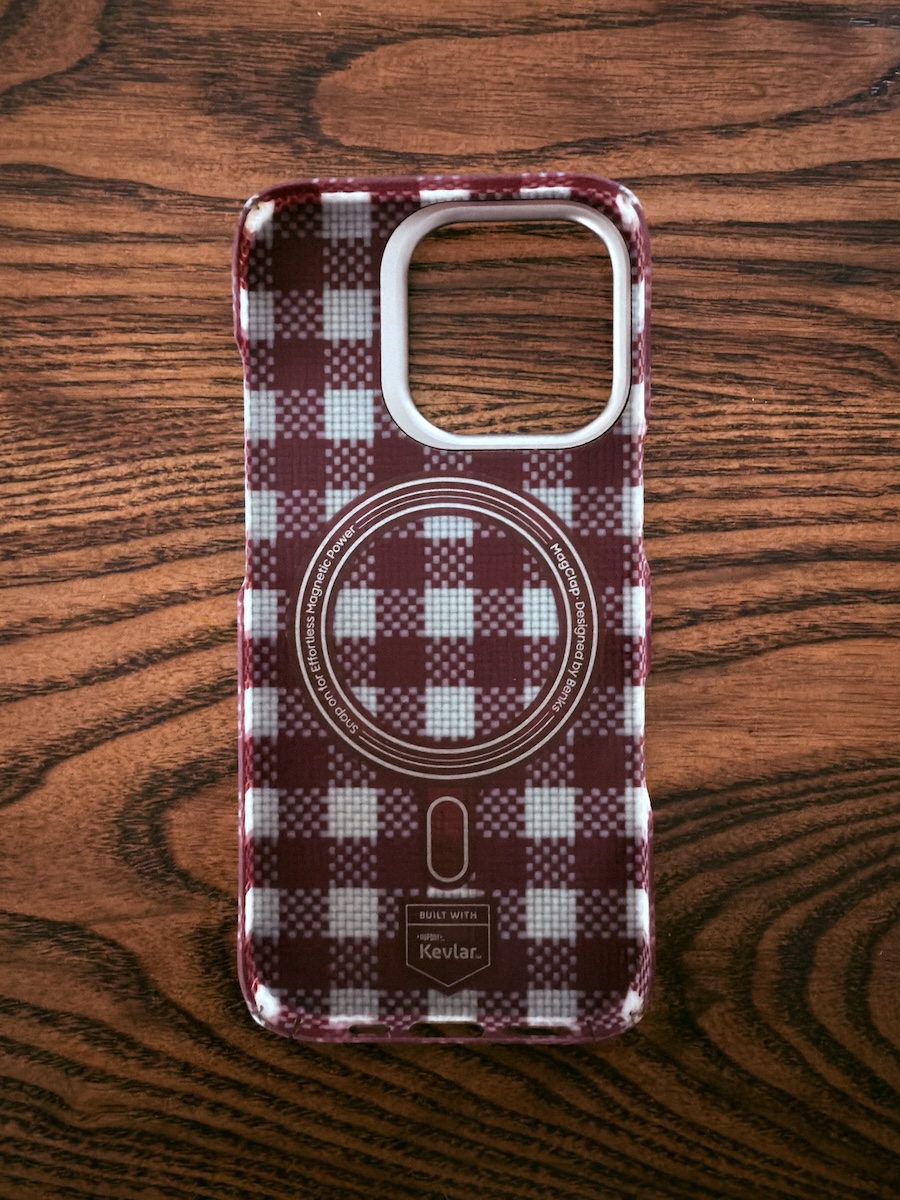 Benks ArmorVichy Kevlar iPhone 16 Pro case review - Thin, light, and bold - The Gadgeteer