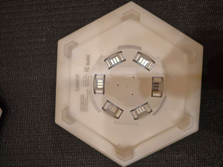 linkind Smart Hexagon Panels review - Cool light art for your wall ...