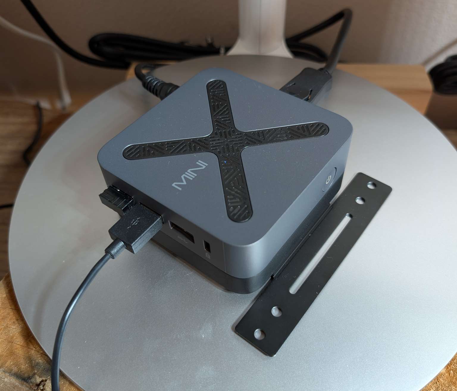 MINIX NEO Z97 Mini PC review - a cheap, compact, and capable computer ...