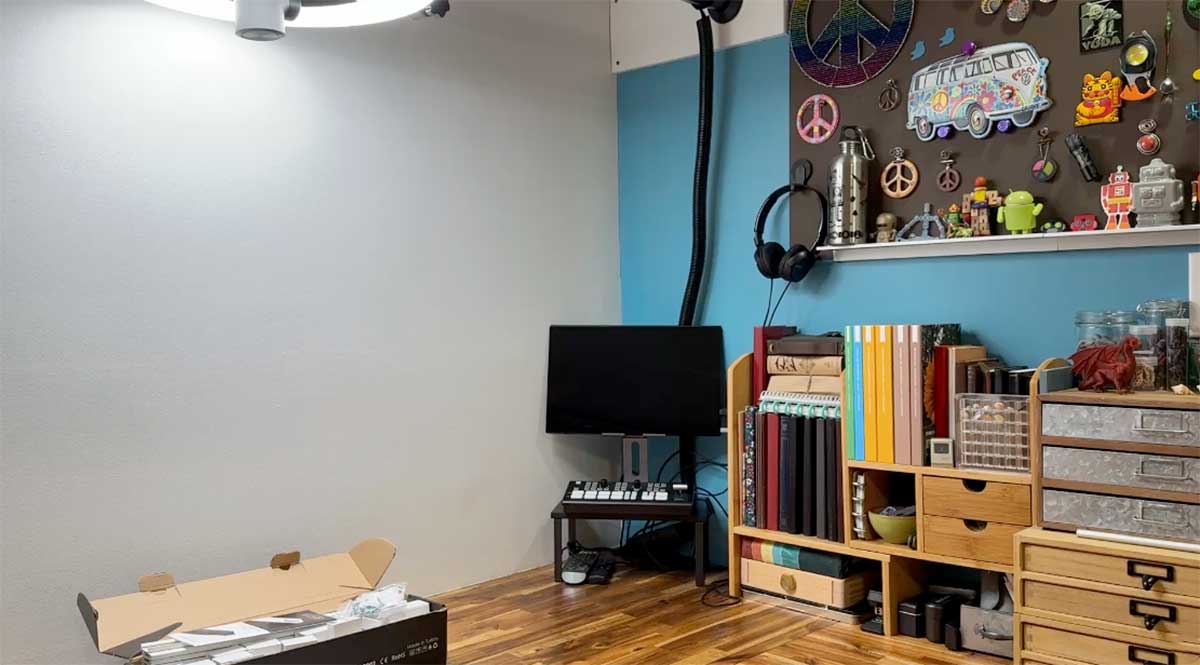How I tidied up the cables in my office - One small DIY project at a ...