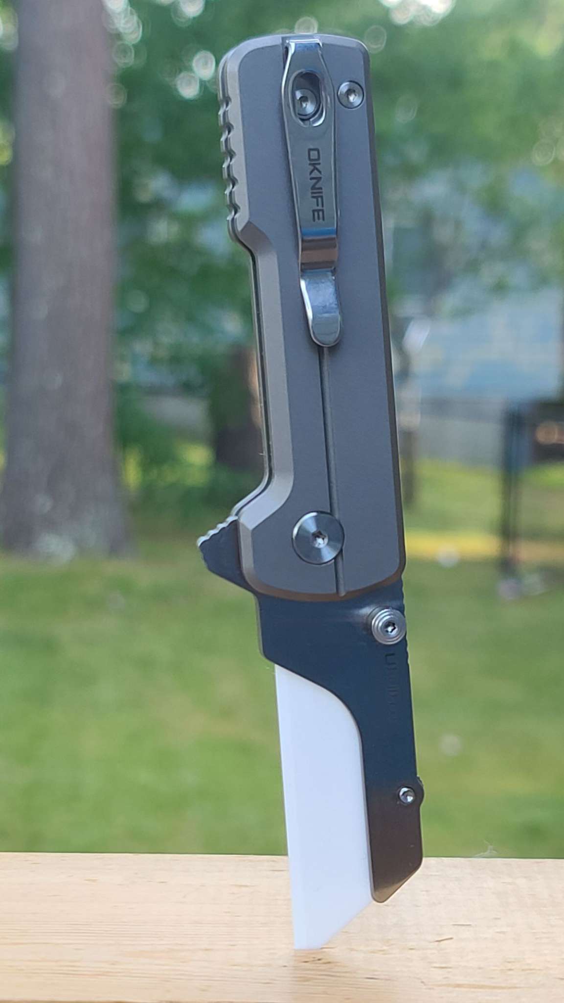 WESN's latest knife is a looker! - The Gadgeteer