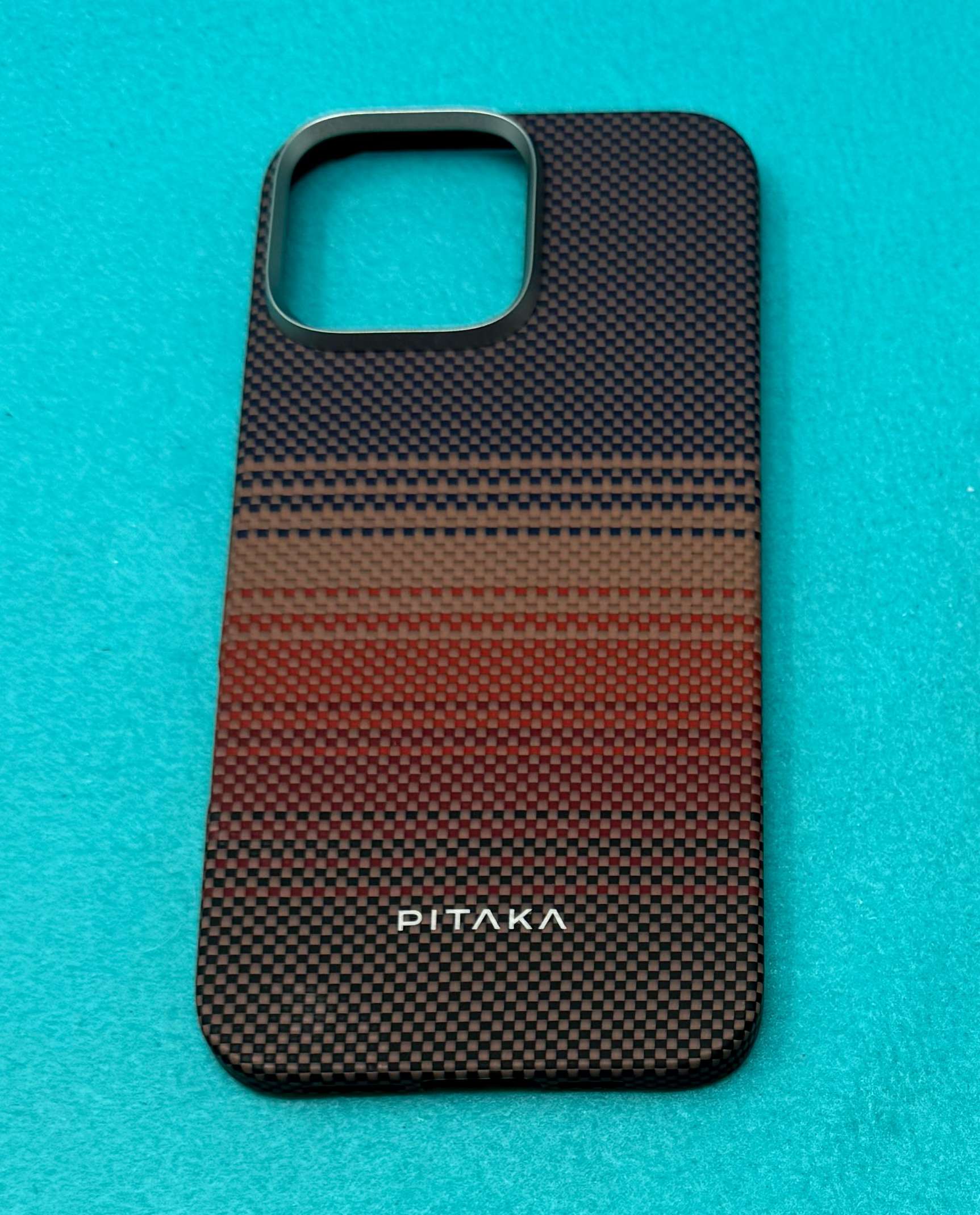 Pitaka Tactile Woven iPhone case review - The Gadgeteer