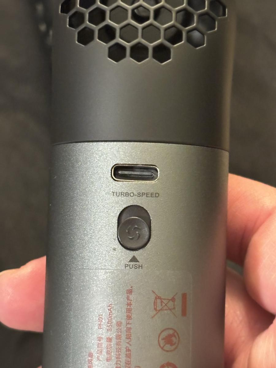 Aecooly Aero Pro handheld fan review - The Gadgeteer