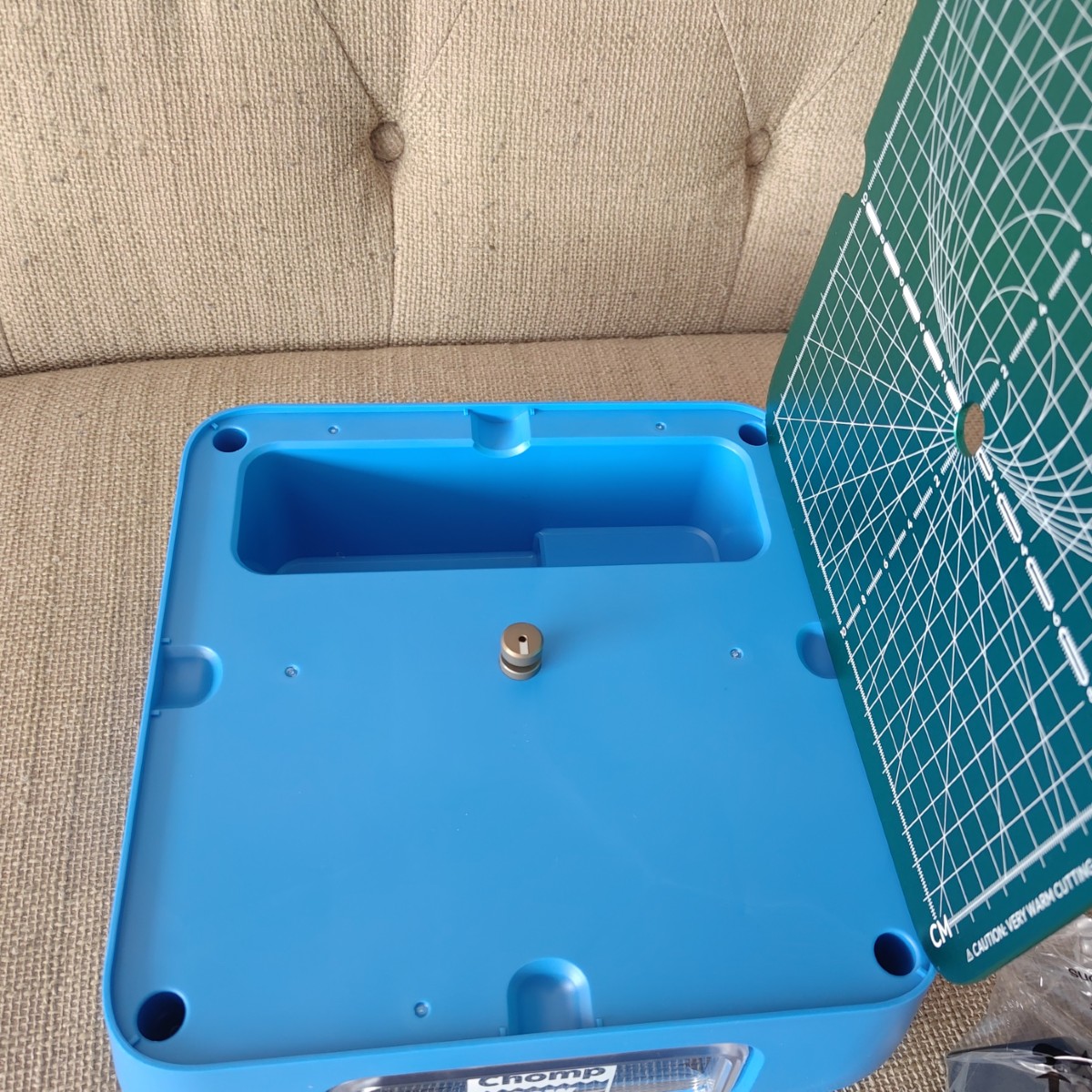 ChompSaw kid-safe cardboard cutter review - unleash your kiddo's ...