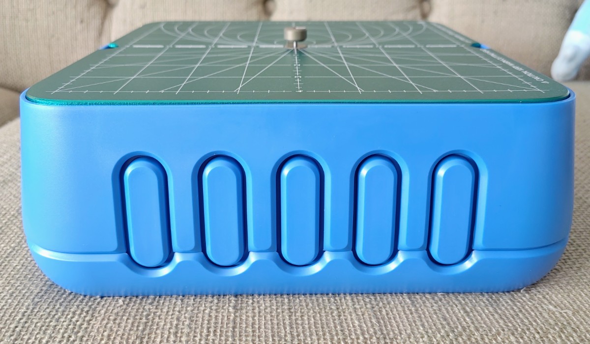 ChompSaw kid-safe cardboard cutter review - unleash your kiddo's ...