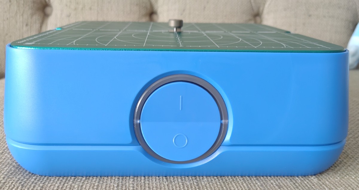 ChompSaw kid-safe cardboard cutter review - unleash your kiddo's ...