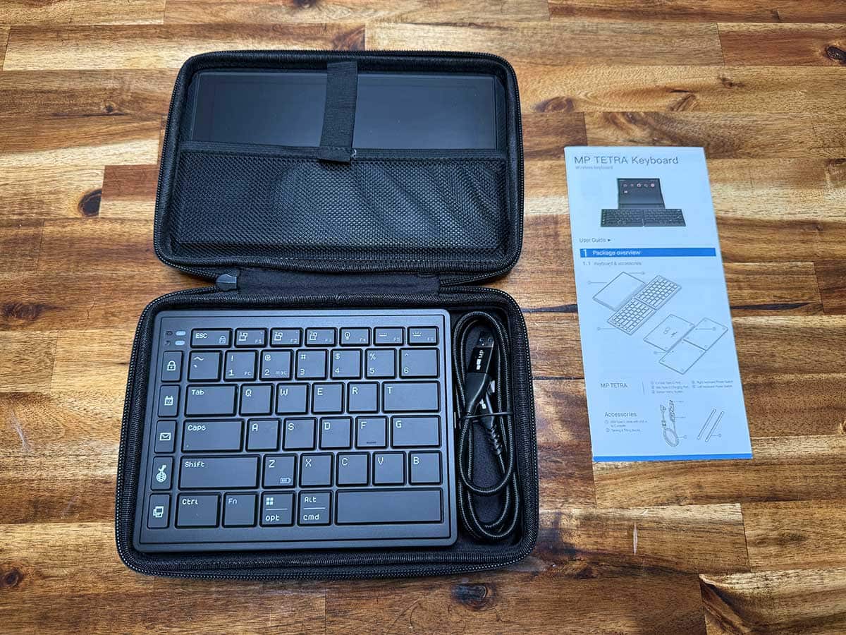 Mobile Pixels Tetra Bluetooth Keyboard review - This is the most ...