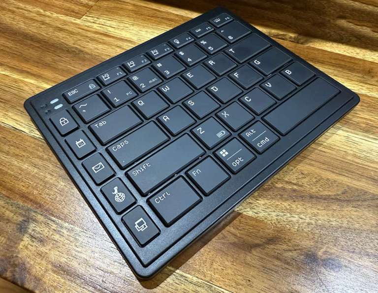 Mobile Pixels Tetra Bluetooth Keyboard review - This is the most ...