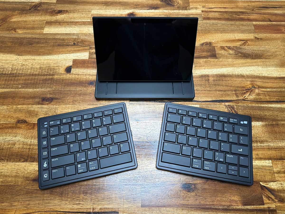 Mobile Pixels Tetra Bluetooth Keyboard review - This is the most ...
