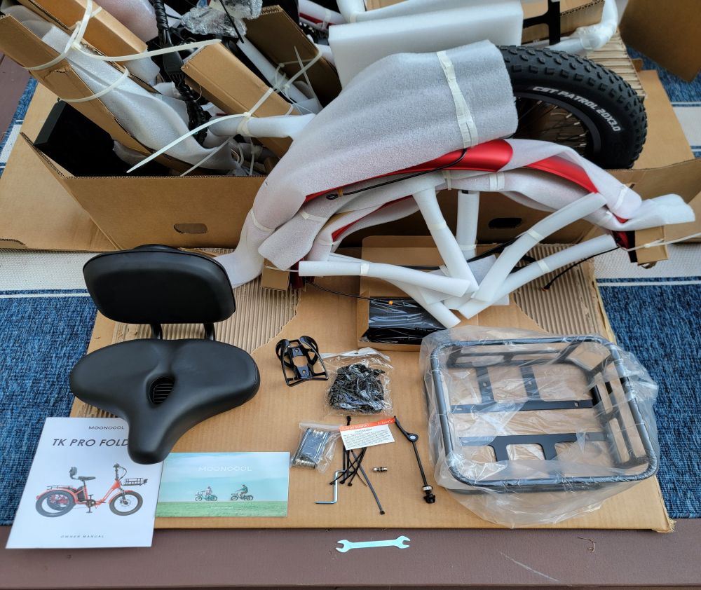 Mooncool TK Pro Electric Trike review - Quick, to the farmer's market ...