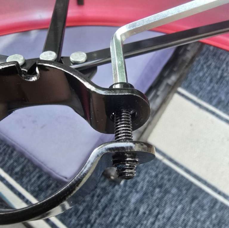 Mooncool TK Pro Electric Trike review - Quick, to the farmer's market ...