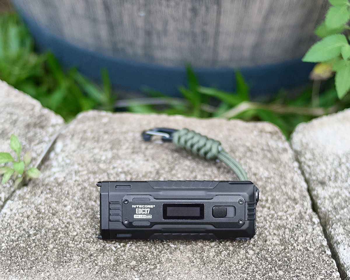 Nitecore EDC37 tactical flashlight review - The Gadgeteer