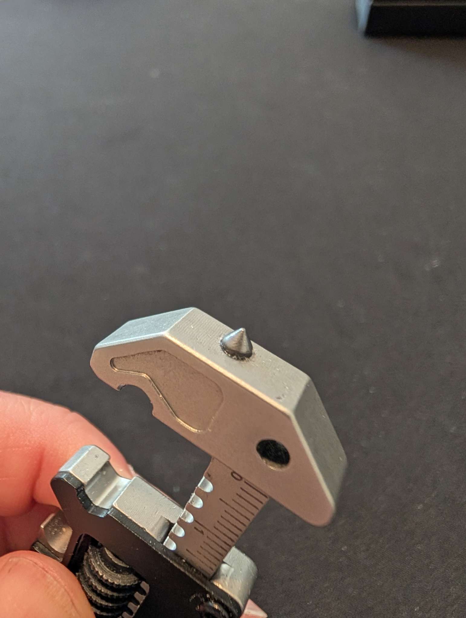 Pivot X Wrench review - 8-in-1 multi-tool - The Gadgeteer