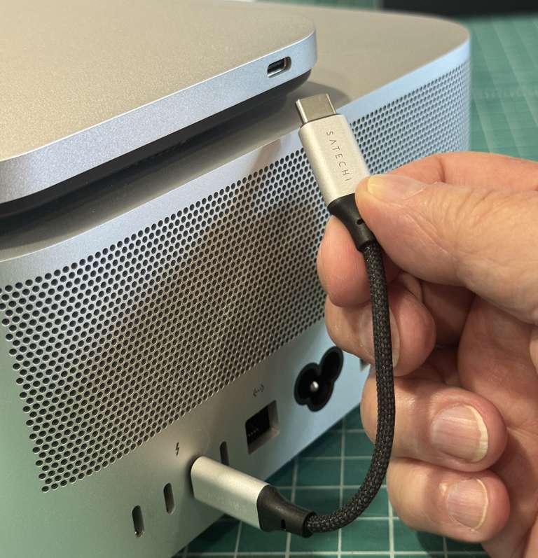 Satechi USB4 Slim NVMe SSD Enclosure review – Perfect for a Mac mini ...