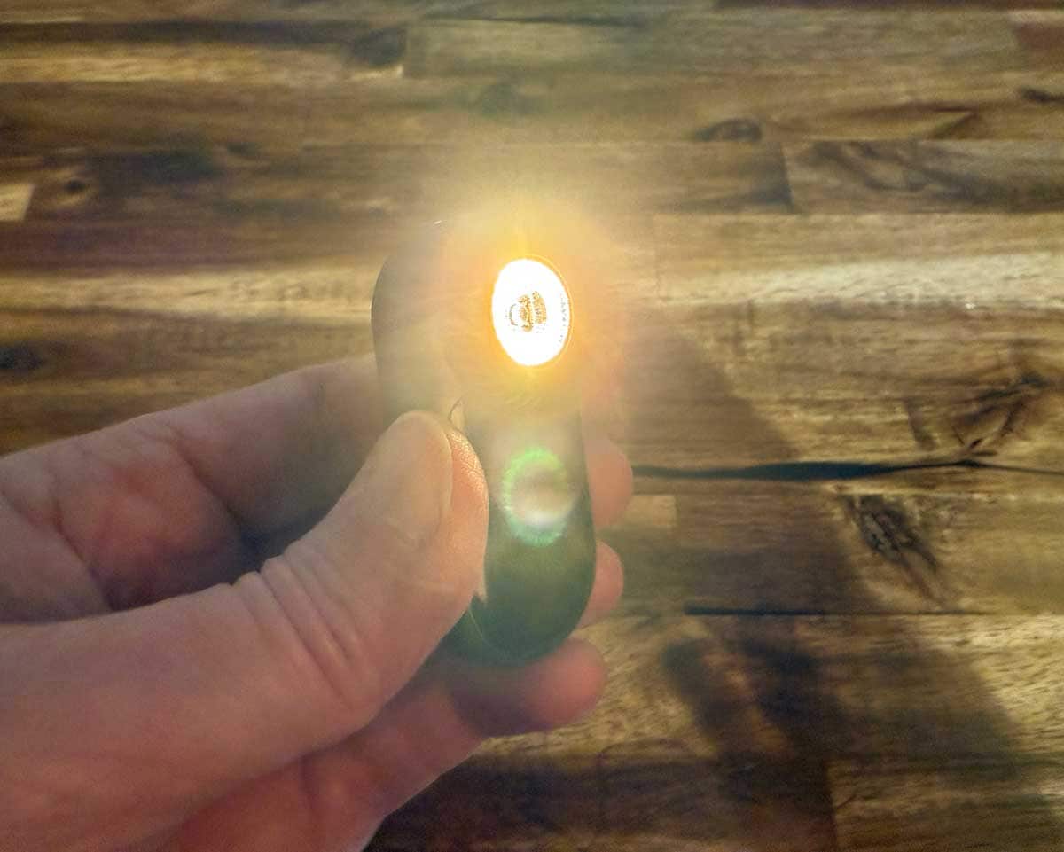 Loop Gear LOOPDOT flashlight review - EDC flashlight with a pixel ...