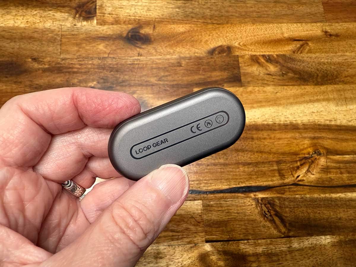 Loop Gear LOOPDOT flashlight review - EDC flashlight with a pixel ...