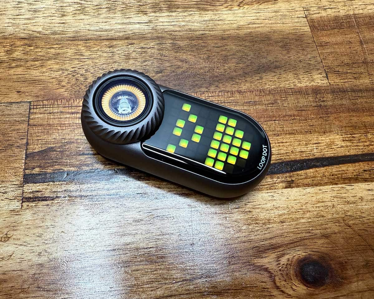 Loop Gear LOOPDOT flashlight review - EDC flashlight with a pixel ...